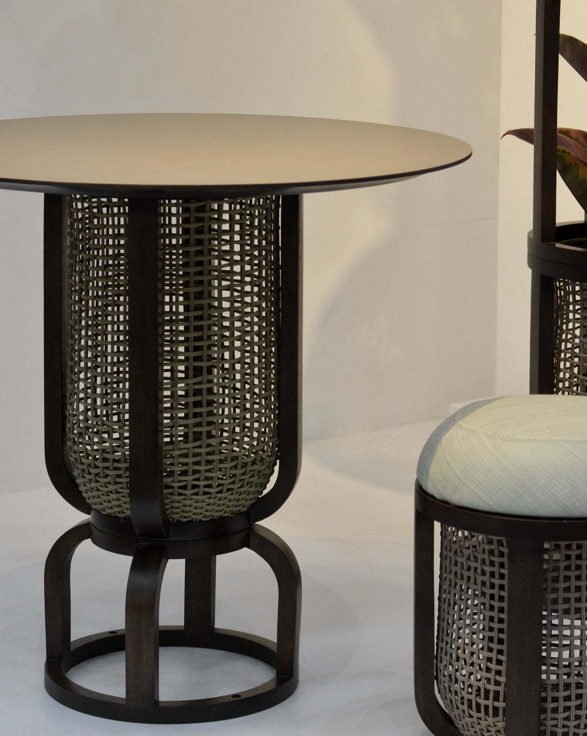 Vertical Basket - Table and Stool – MORE